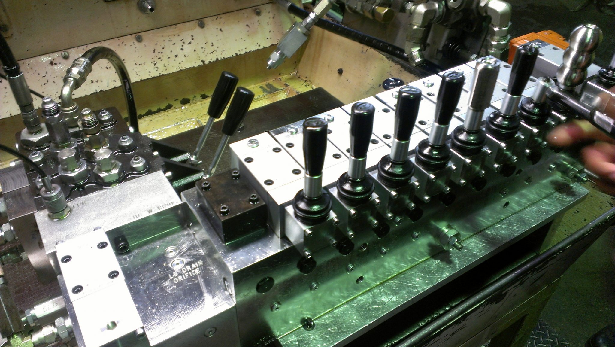 Mining Machine Control Levers – Hydraulic Controls